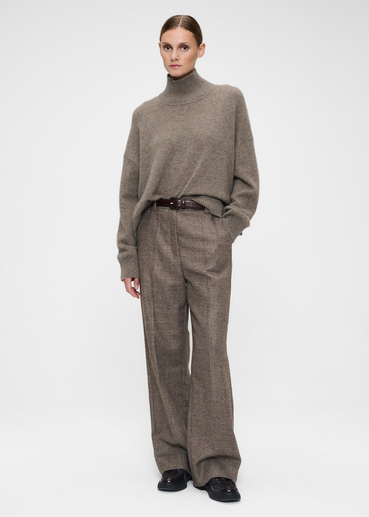 WOOL LINEN STRAIGHT PANTS